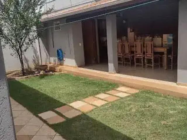Casa / Sobrado para Venda em Franca/SP Jardim Califórnia 3 Quartos