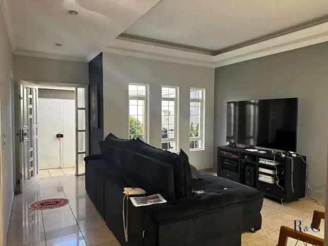 Casa / Sobrado para Venda em Franca/SP Jardim do Éden 3 Quartos