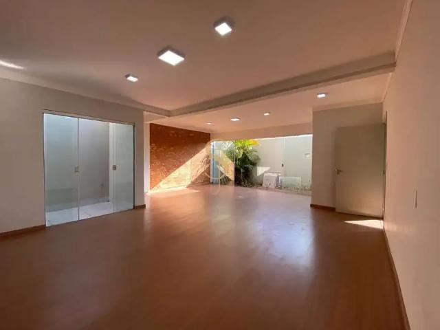Casa / Sobrado para Venda em Franca/SP Jardim do Éden 3 Quartos