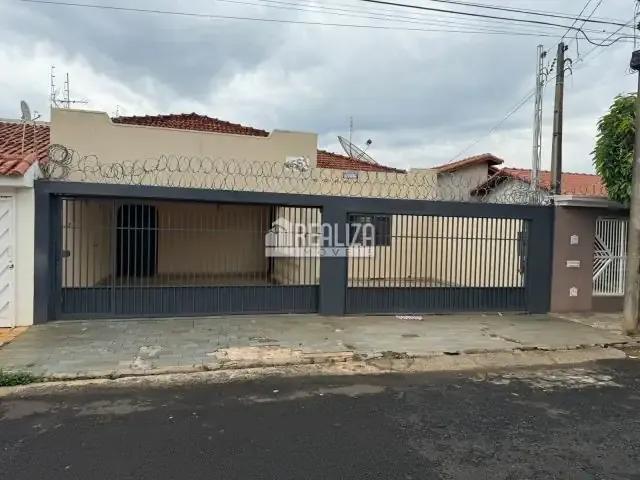 Casa / Sobrado para Venda em Franca/SP Jardim Dermínio 3 Quartos