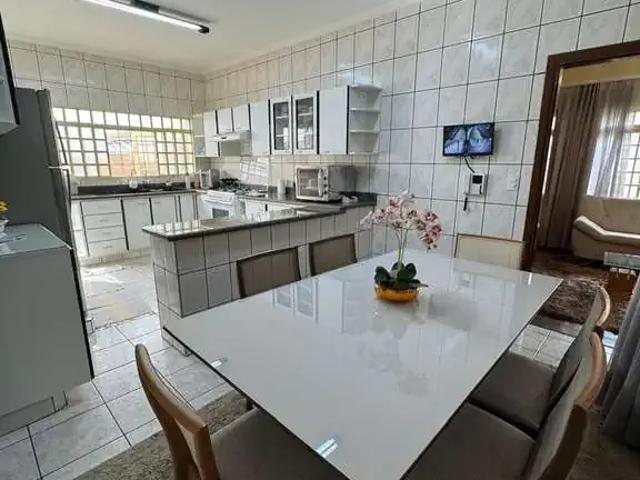 Casa / Sobrado para Venda em Franca/SP Jardim Maria Rosa 4 Quartos