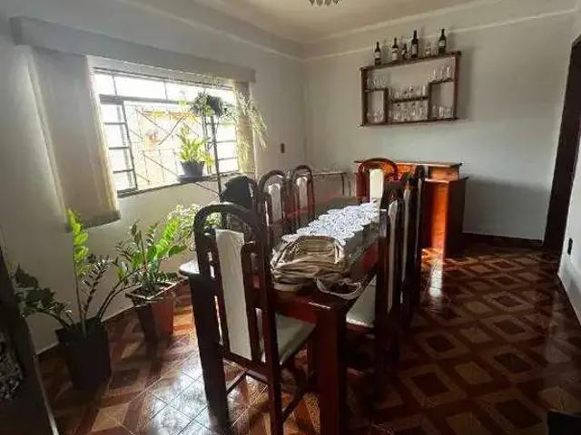 Casa / Sobrado para Venda em Franca/SP Jardim São Luiz 3 Quartos