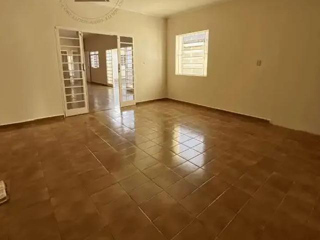 Casa / Sobrado para Venda em Franca/SP Jardim Riviera 3 Quartos