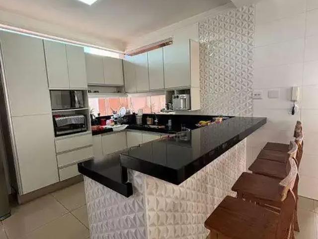Casa / Sobrado para Venda em Franca/SP Prolongamento Jardim Flórida 3 Quartos