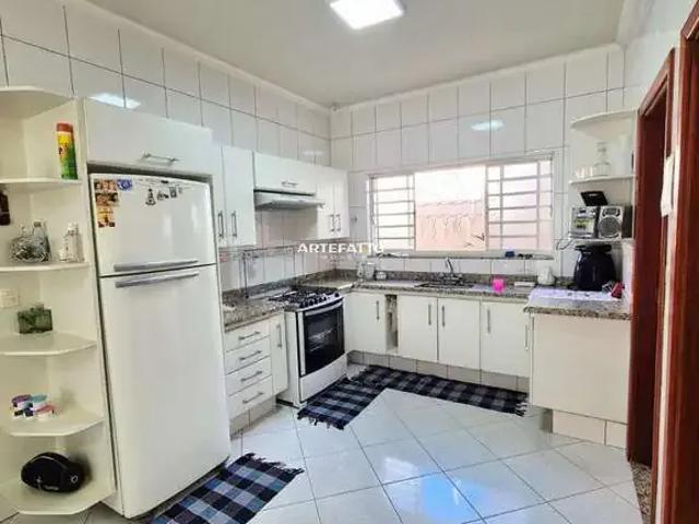 Casa / Sobrado para Venda em Franca/SP São José 4 Quartos