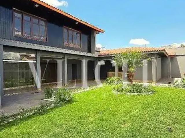 Casa / Sobrado para Venda em Franca/SP São José 6 Quartos