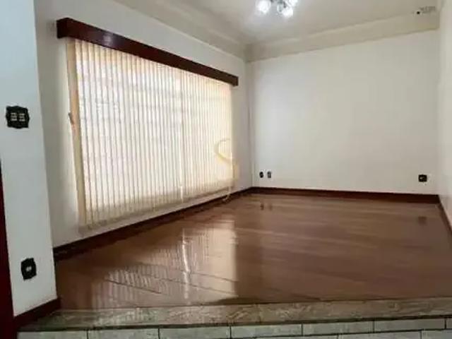 Casa / Sobrado para Venda em Franca/SP São José 3 Quartos