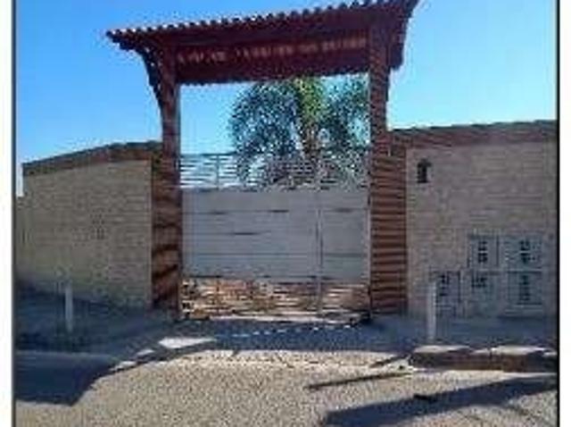 Casa / Sobrado para Venda em Francisco Morato/SP Estância Belém 2 Quartos