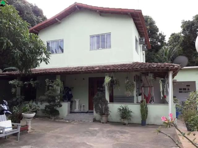 Casa / Sobrado para Venda em Fundão/ES Balneário Costa Azul 4 Quartos