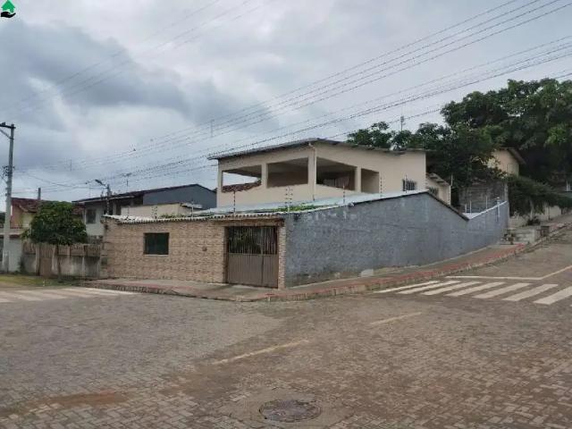 Casa / Sobrado para Venda em Fundão/ES Praia Grande 6 Quartos