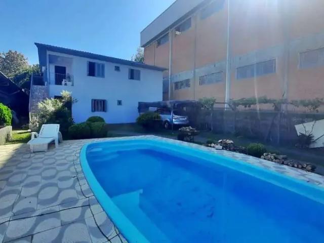 Casa / Sobrado para Venda em Garibaldi/RS Alfândega 5 Quartos