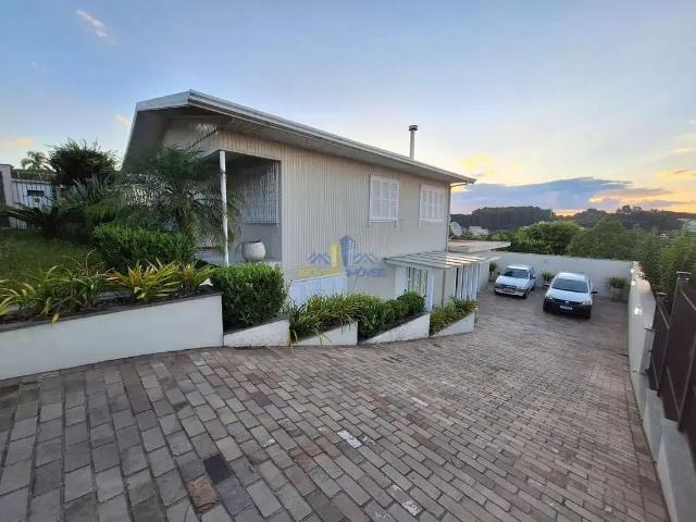Casa / Sobrado para Venda em Garibaldi/RS Chácaras 4 Quartos