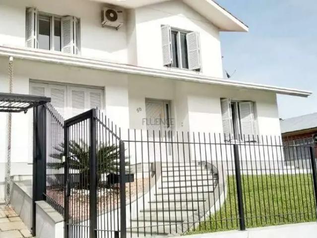 Casa / Sobrado para Venda em Garibaldi/RS Champanhe 3 Quartos