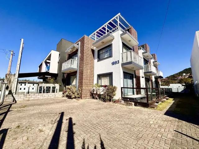 Casa / Sobrado para Venda em Garopaba/SC Morrinhos 3 Quartos