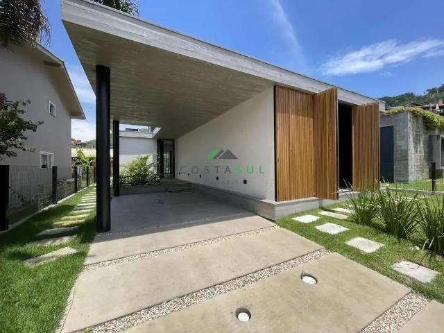 Casa / Sobrado para Venda em Garopaba/SC Morrinhos 3 Quartos