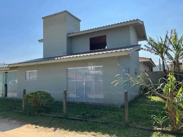 Casa / Sobrado para Venda em Garopaba/SC Ambrósio 3 Quartos