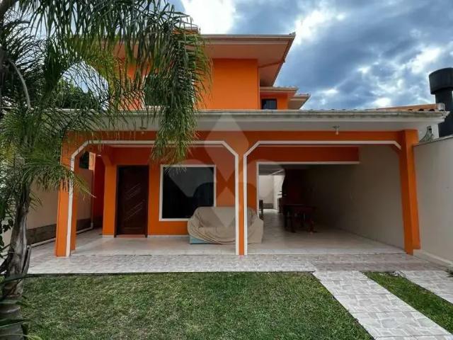 Casa / Sobrado para Venda em Garopaba/SC Centro 4 Quartos