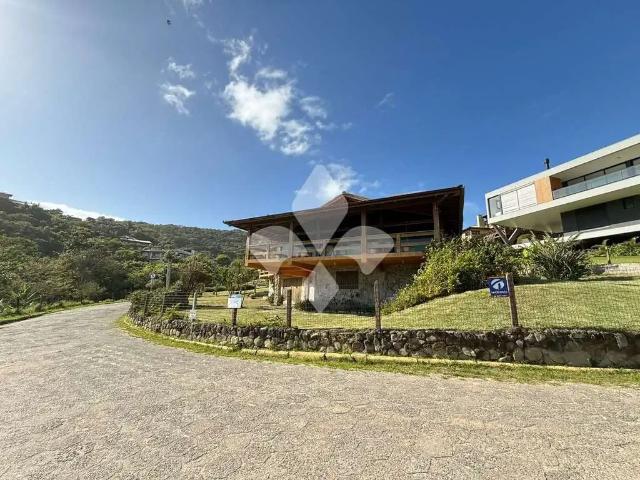 Casa / Sobrado para Venda em Garopaba/SC Centro 5 Quartos