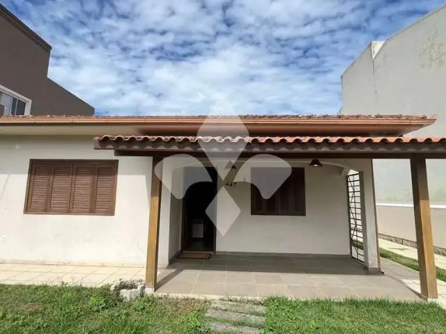 Casa / Sobrado para Venda em Garopaba/SC Centro 5 Quartos