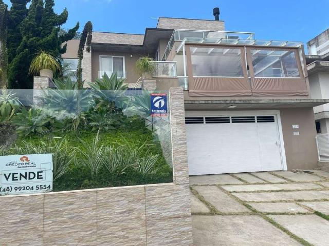 Casa / Sobrado para Venda em Garopaba/SC Centro 5 Quartos