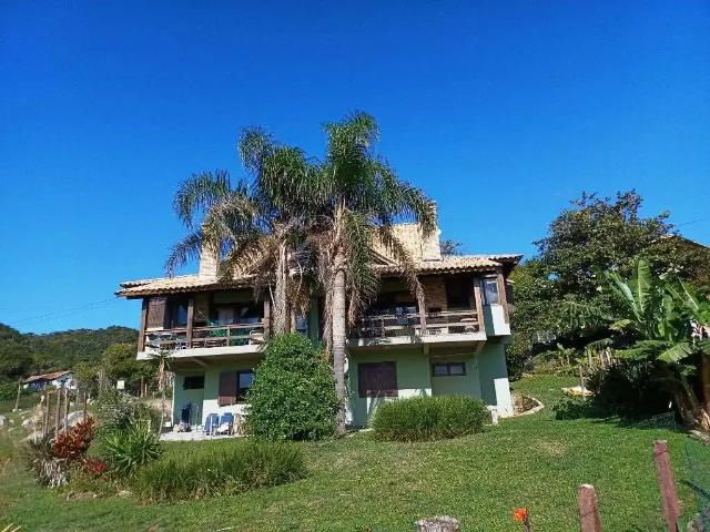 Casa / Sobrado para Venda em Garopaba/SC Centro 8 Quartos