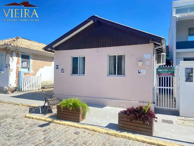 Casa / Sobrado para Venda em Garopaba/SC Centro 2 Quartos