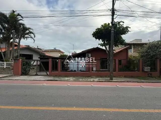 Casa / Sobrado para Venda em Garopaba/SC Centro 3 Quartos