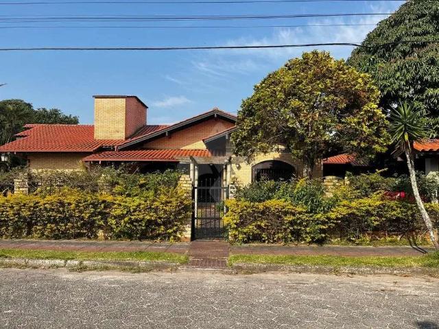 Casa / Sobrado para Venda em Garopaba/SC Centro 3 Quartos