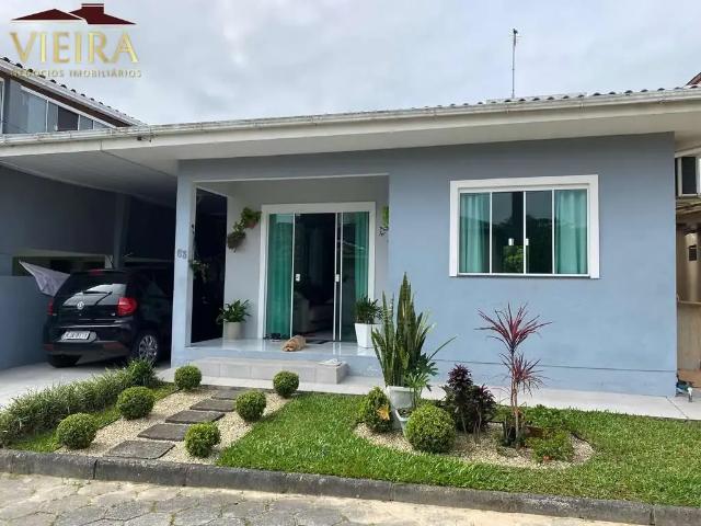 Casa / Sobrado para Venda em Garopaba/SC Centro 3 Quartos