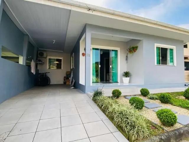 Casa / Sobrado para Venda em Garopaba/SC Centro 3 Quartos