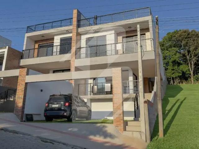 Casa / Sobrado para Venda em Garopaba/SC Centro 3 Quartos