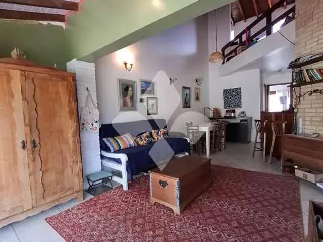 Casa / Sobrado para Venda em Garopaba/SC Centro 3 Quartos