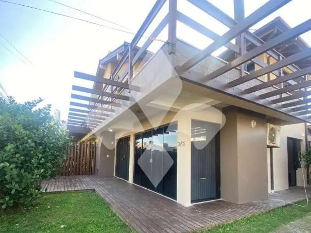 Casa / Sobrado para Venda em Garopaba/SC Centro 3 Quartos