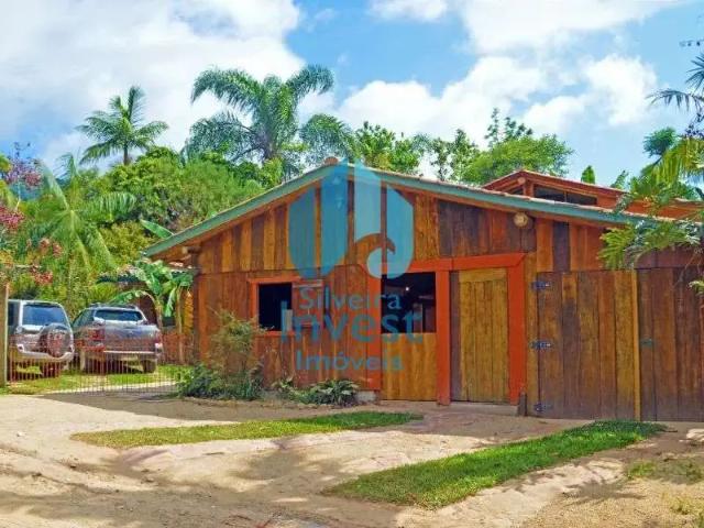 Casa / Sobrado para Venda em Garopaba/SC Encantada 4 Quartos