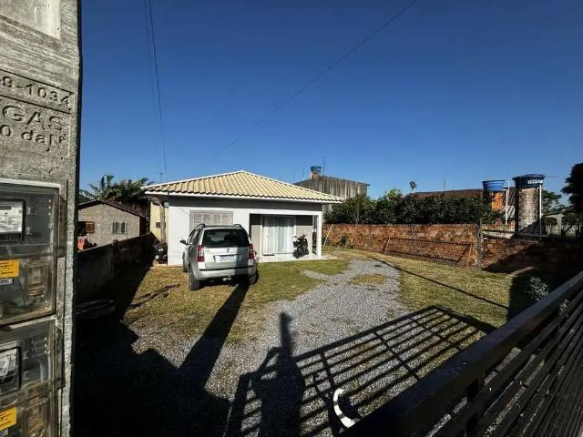 Casa / Sobrado para Venda em Garopaba/SC Encantada 4 Quartos
