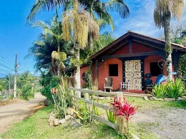 Casa / Sobrado para Venda em Garopaba/SC Encantada 5 Quartos