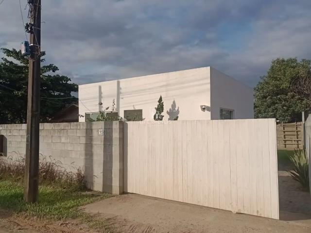 Casa / Sobrado para Venda em Garopaba/SC Encantada 2 Quartos