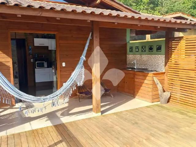 Casa / Sobrado para Venda em Garopaba/SC Encantada 2 Quartos