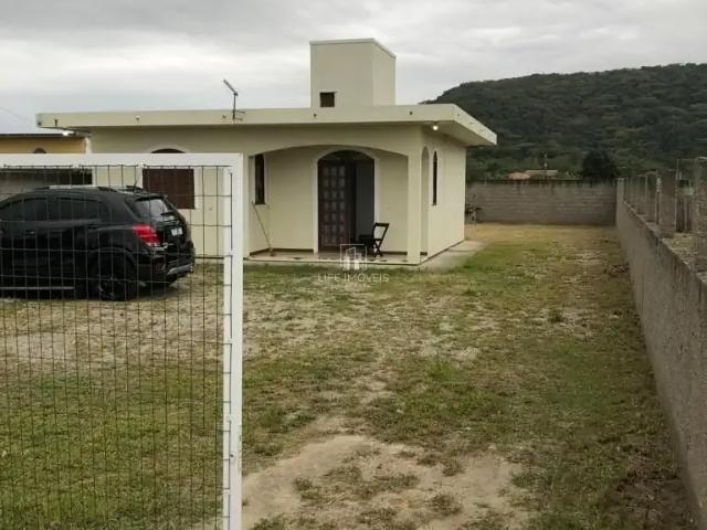 Casa / Sobrado para Venda em Garopaba/SC Encantada 2 Quartos