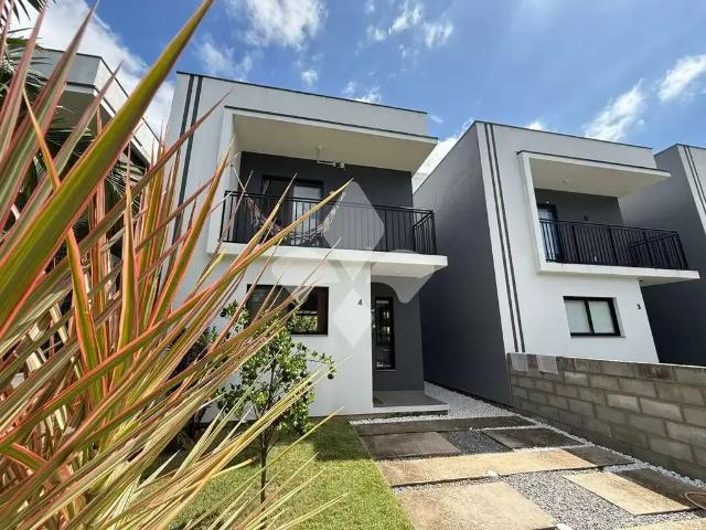 Casa / Sobrado para Venda em Garopaba/SC Encantada 2 Quartos