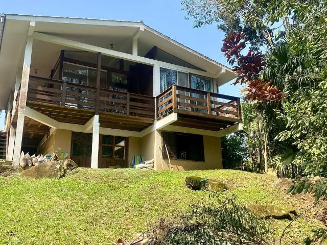 Casa / Sobrado para Venda em Garopaba/SC Encantada 3 Quartos