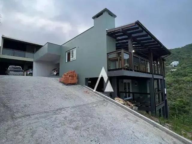 Casa / Sobrado para Venda em Garopaba/SC Ferraz 4 Quartos