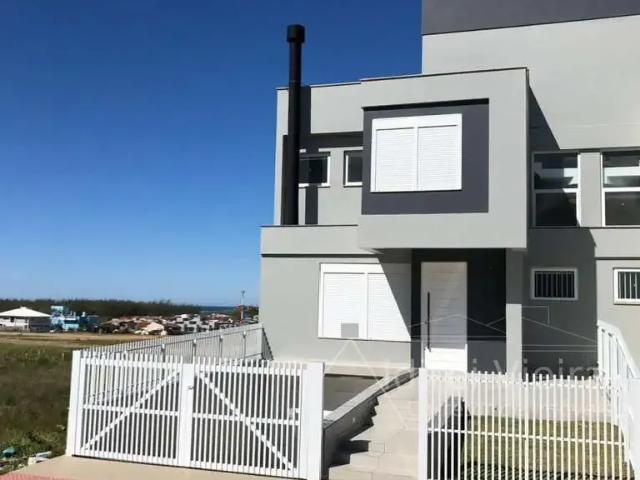 Casa / Sobrado para Venda em Garopaba/SC Ferraz 3 Quartos