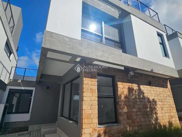 Casa / Sobrado para Venda em Garopaba/SC Ferraz 3 Quartos