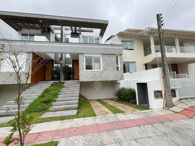 Casa / Sobrado para Venda em Garopaba/SC Ferraz 3 Quartos