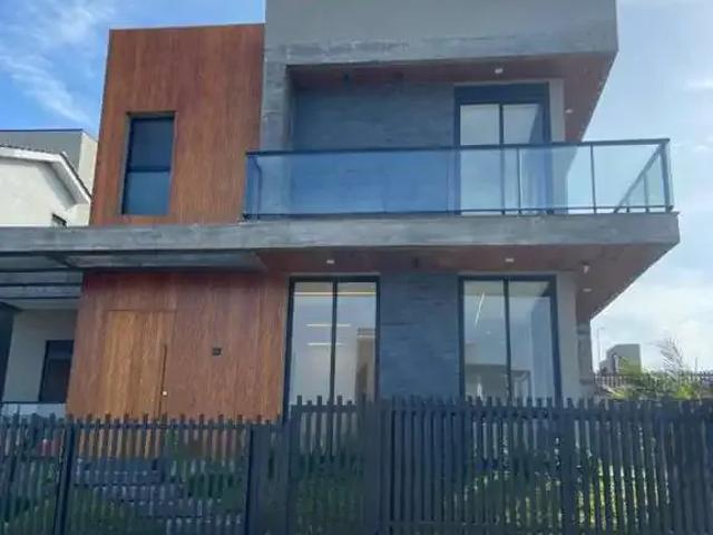 Casa / Sobrado para Venda em Garopaba/SC Ferraz 3 Quartos