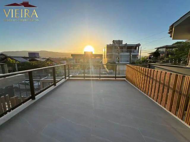 Casa / Sobrado para Venda em Garopaba/SC Jardim Panorâmico 3 Quartos