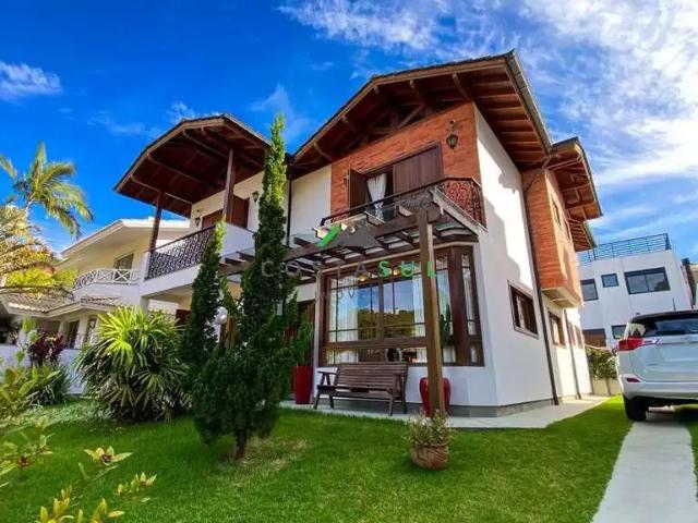 Casa / Sobrado para Venda em Garopaba/SC Jardim Panorâmico 4 Quartos