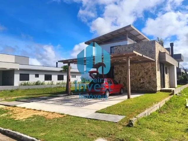 Casa / Sobrado para Venda em Garopaba/SC Limpa 3 Quartos