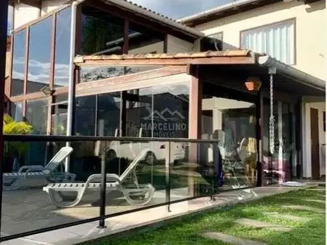 Casa / Sobrado para Venda em Garopaba/SC Limpa 4 Quartos